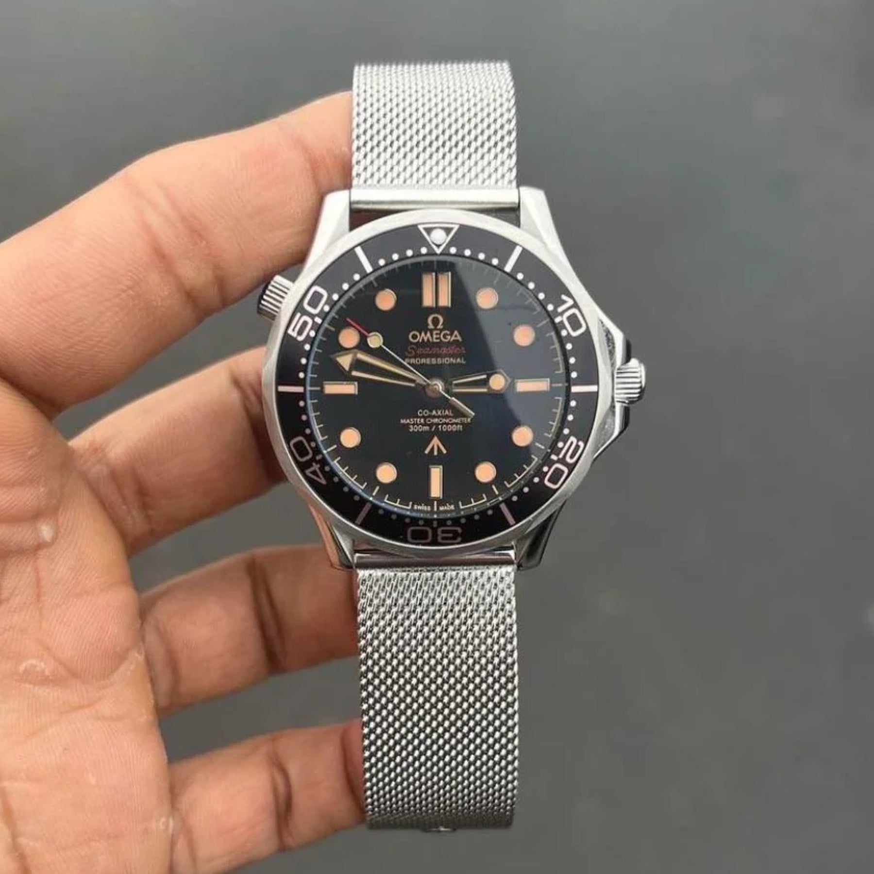 Straps for Omega 007 James Bond – Premium Steel Bands | Helvetus®