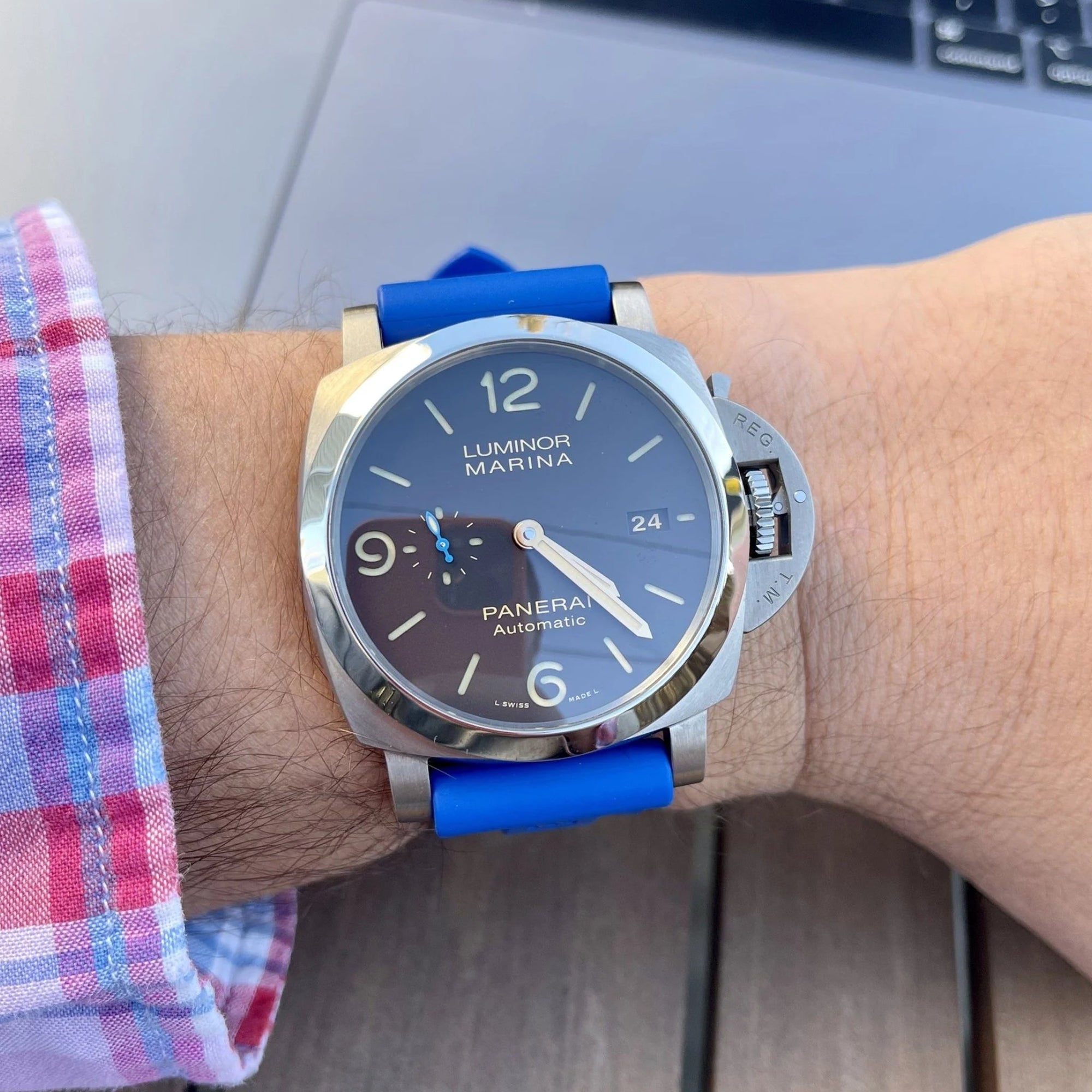Panerai Rubber Strap in Blue - Helvetus® Switzerland
